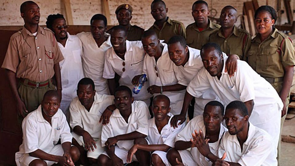 Ein Grammy für das «Zomba Prison Project» aus Malawi? - Audio ...
