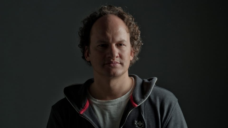 Kulturaktivist Tom Brunner zu Besuch - Audio & Podcasts - SRF
