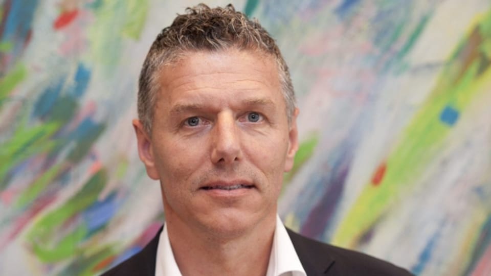 René Kamm, CEO der Messe Schweiz nimmt Stellung zu Baselworld - Audio ...