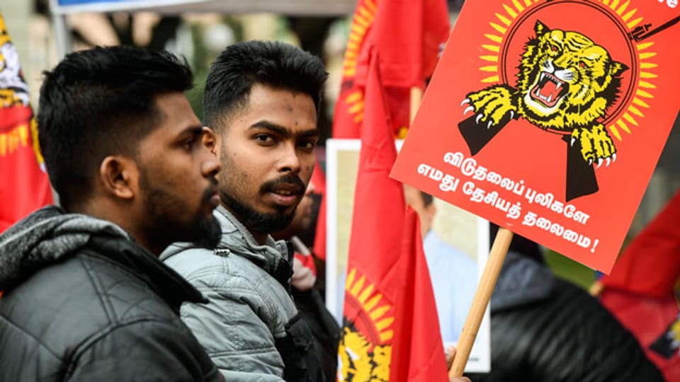 Mutmassliche Tamil Tigers-Unterstützer vor Gericht - Audio & Podcasts - SRF