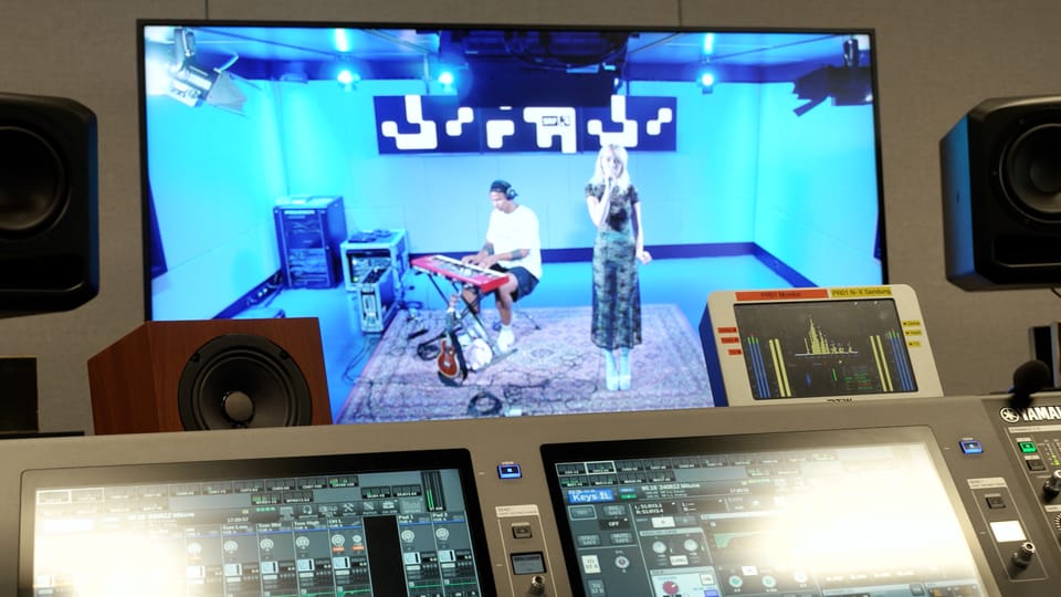 Livesession mit «SRF 3 Best Talent» Milune - Faszination Medien - Play SRF