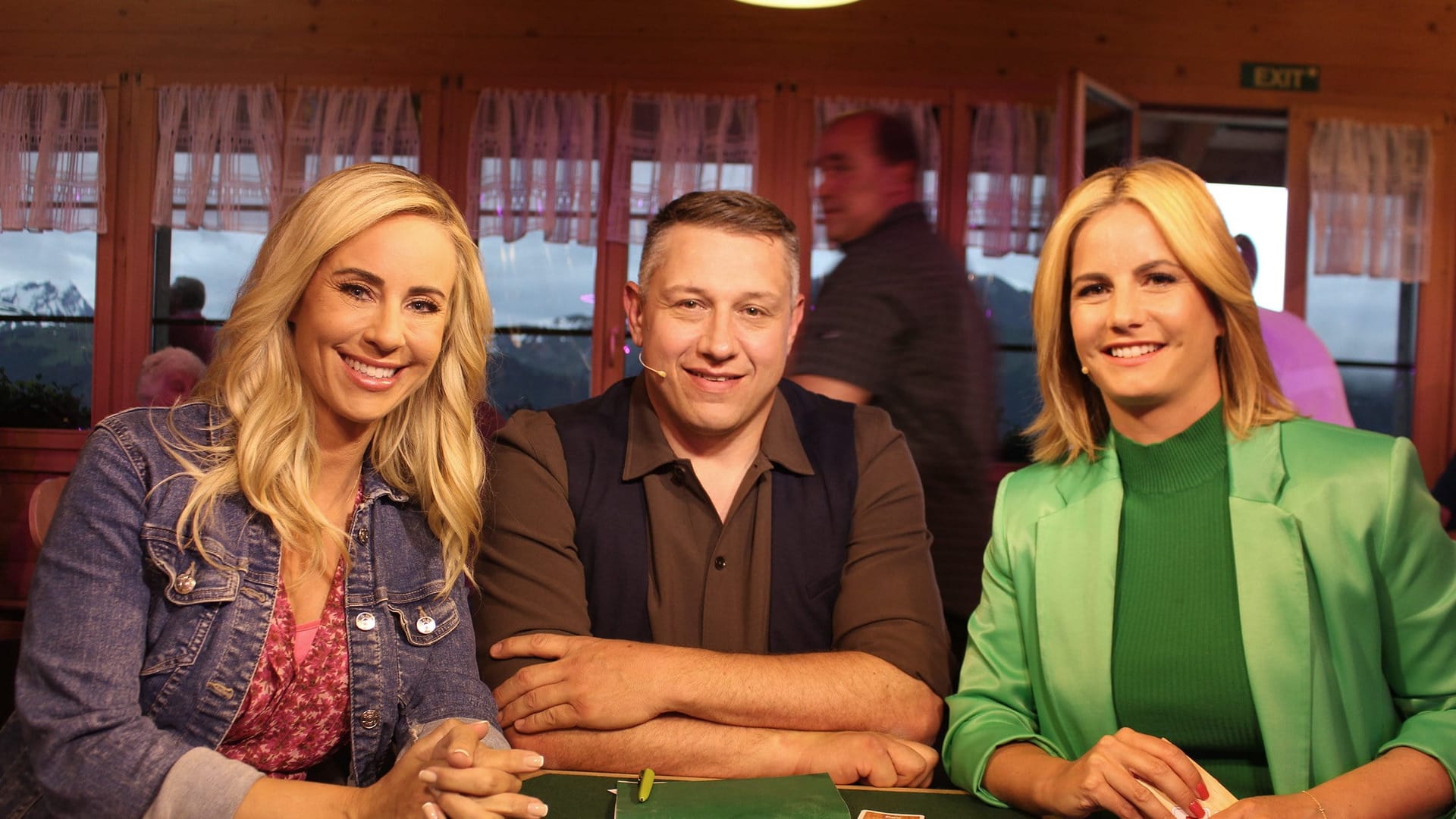 Wer wird Jasskönigin oder Jasskönig 2024? - Samschtig-Jass - Play SRF