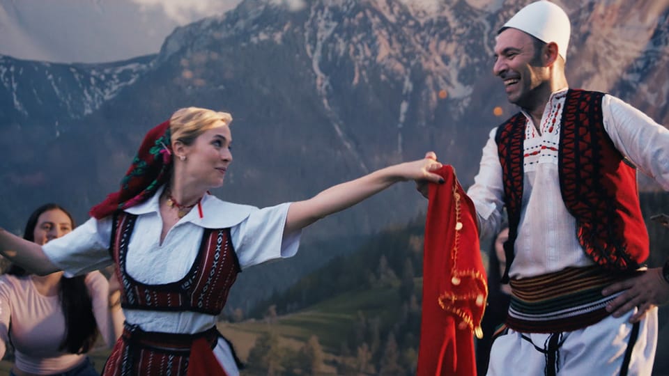 DN-Haar (Staffel 1, Folge 7) - Te Berberi - Wächst ja wieder - Play SRF