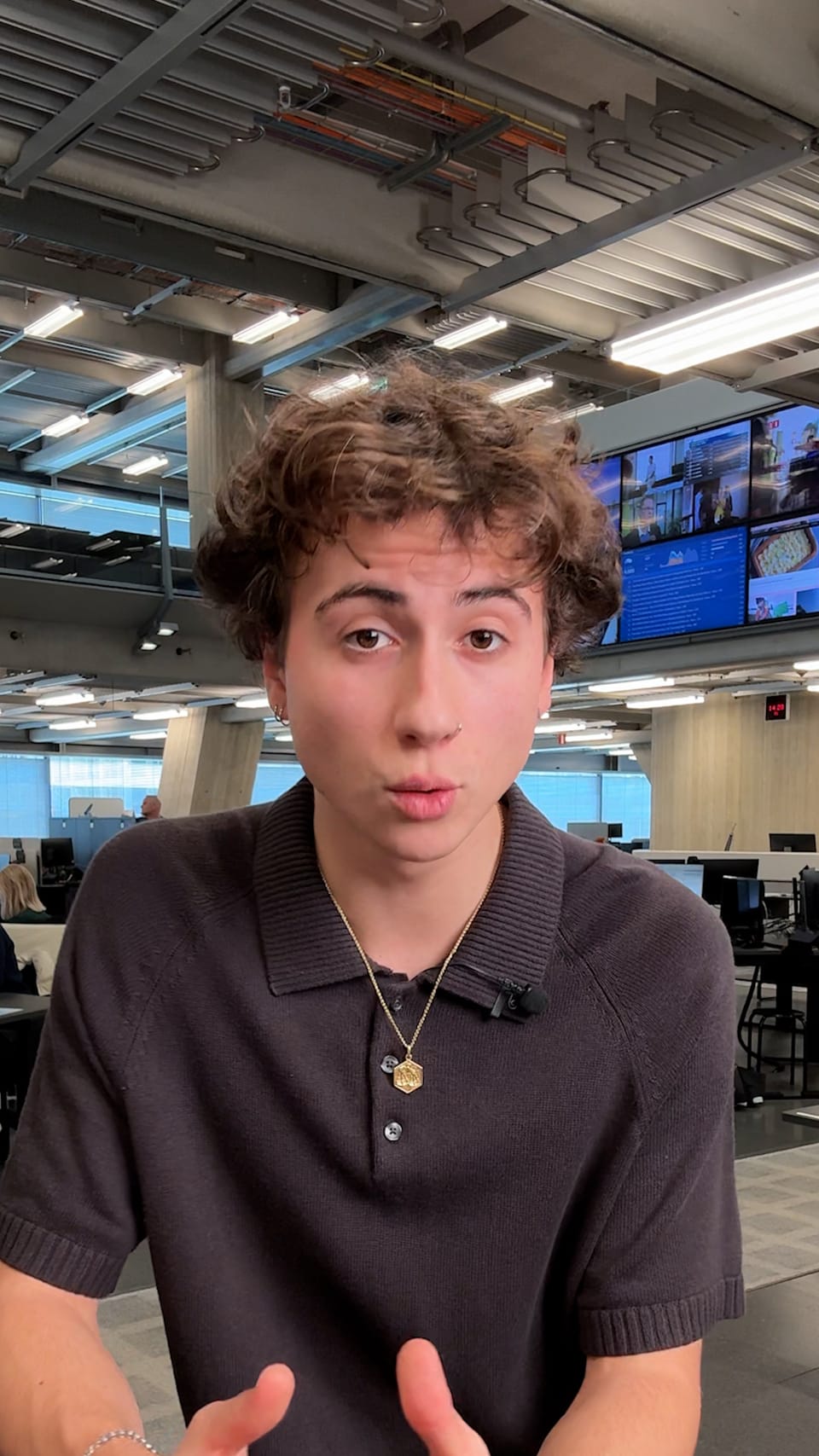 SRF News Videos - Streit um Blackfacing an Osterprozession - Play SRF