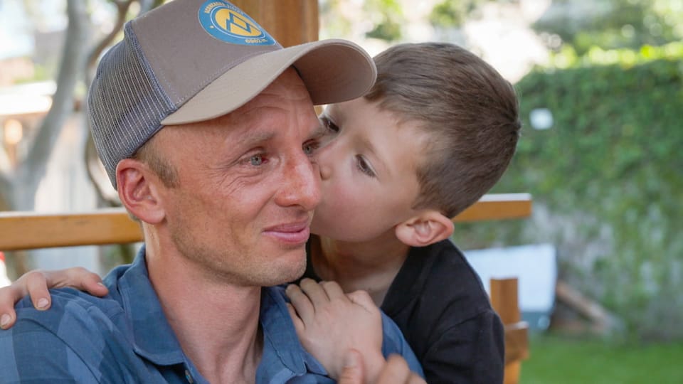 Zurück in die Schweiz nach Raubüberfall in Ecuador (Staffel 7, Folge 1 ...