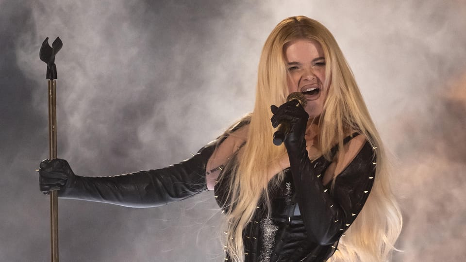 Finnland: Erika Vikman – «Ich komme» | Auftritt Final - Eurovision Song ...