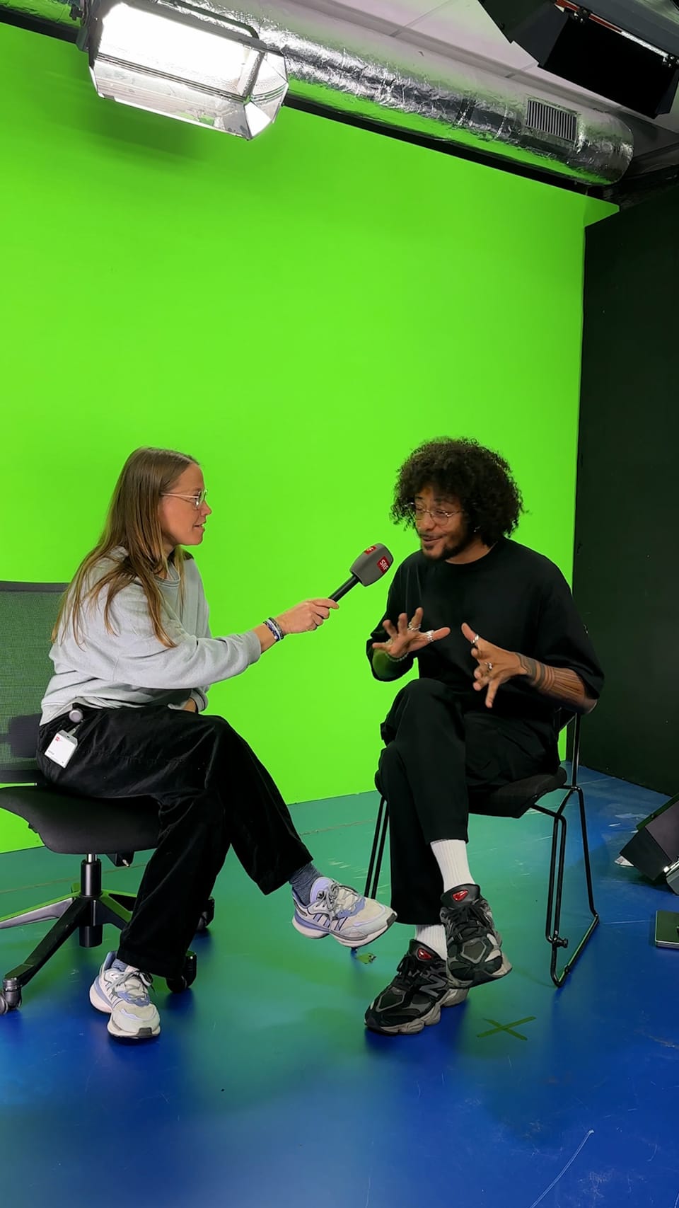 Auf Social-Mission bei RTS Info - SRF News Videos - Play SRF