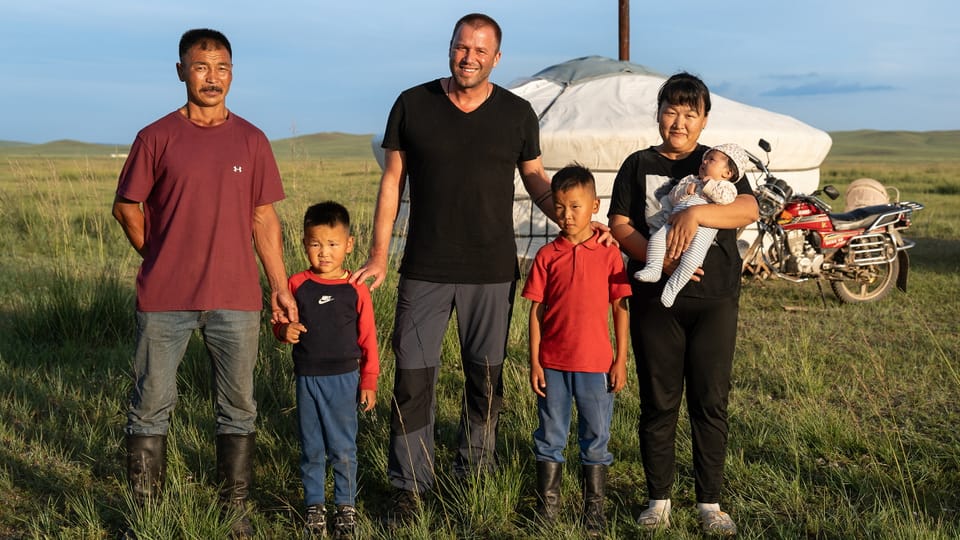 Harziger Start in der Mongolei - Zwei Reisen - Play SRF