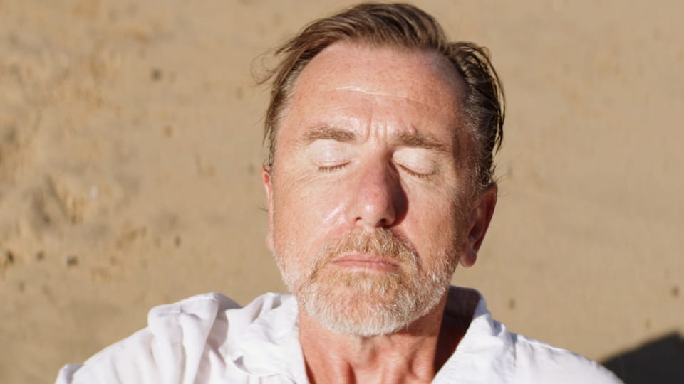 «Sundown – Geheimnisse in Acapulco» – Rätselhaftes Drama - Film - Play SRF