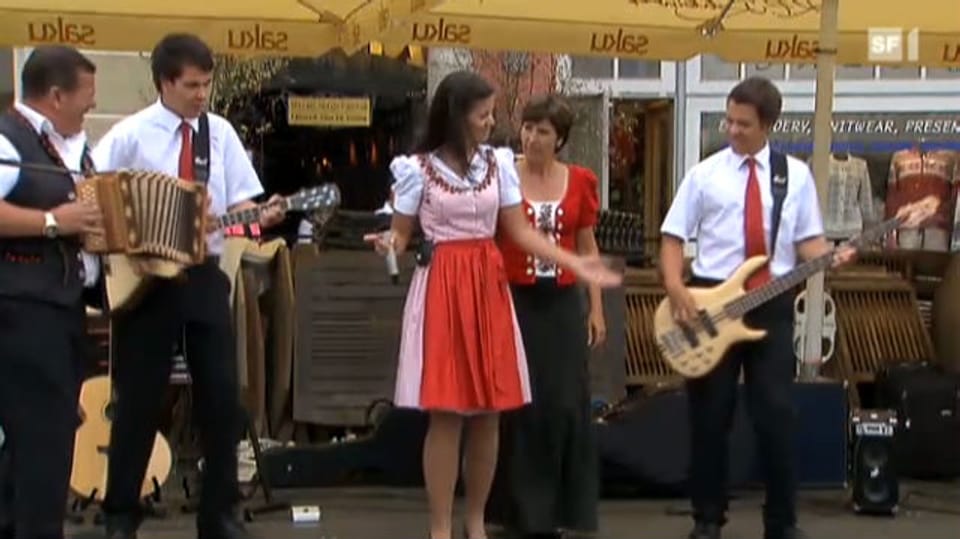 Kevin von Oesch's die Dritten auf der Intensivstation - Glanz & Gloria ...