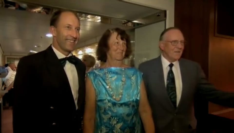 Kapitän Roman Obrist beim «Captains' Welcome» - Die Ferienprofis - Play SRF