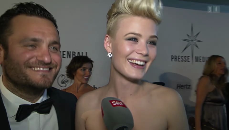 Grosser Promiaufmarsch: Neuauflage des Medienballs - Glanz & Gloria ...