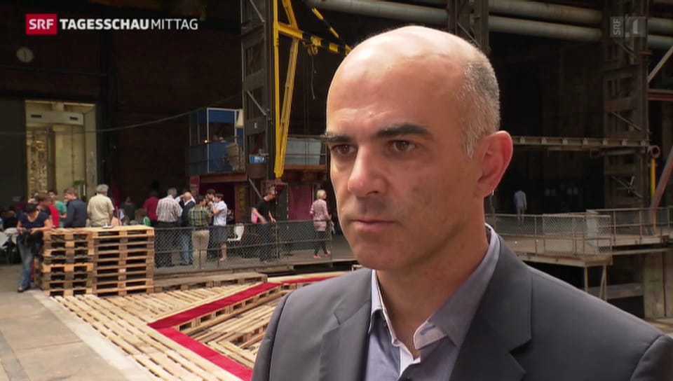 Berset äussert sich zu Pensionskassen-Bezügen - Tagesschau - Play SRF