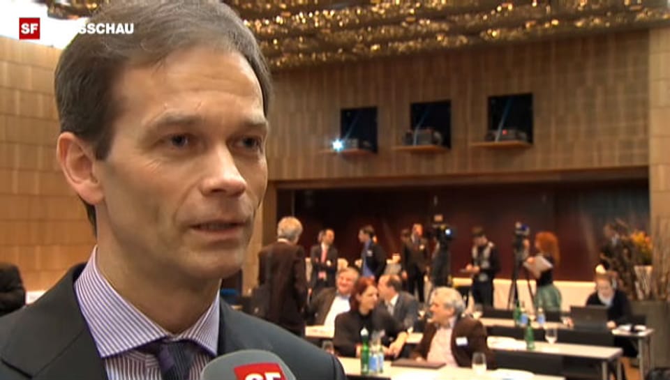 CEO Martin Scholl zum Ertragseinbruch - News-Clip - Play SRF