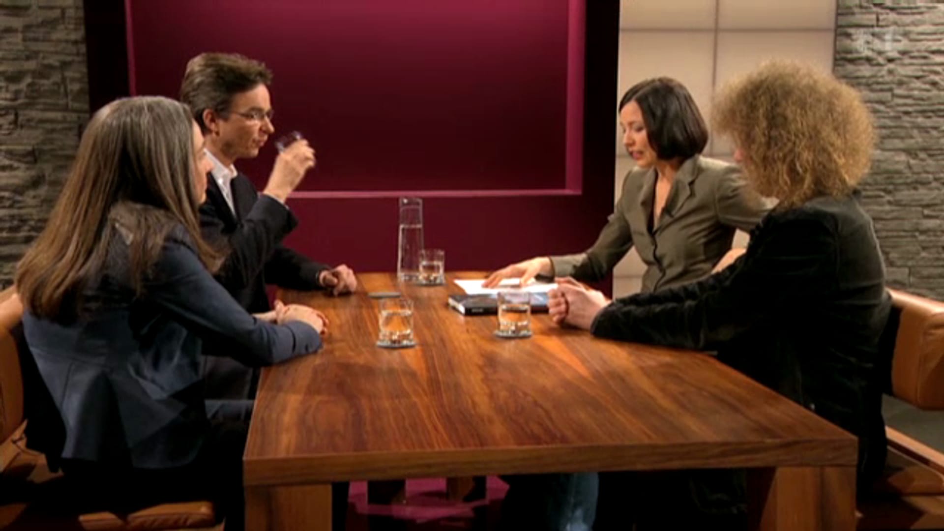 Jesus im Fokus - das Gespräch zum Film - Sternstunde Religion - Play SRF