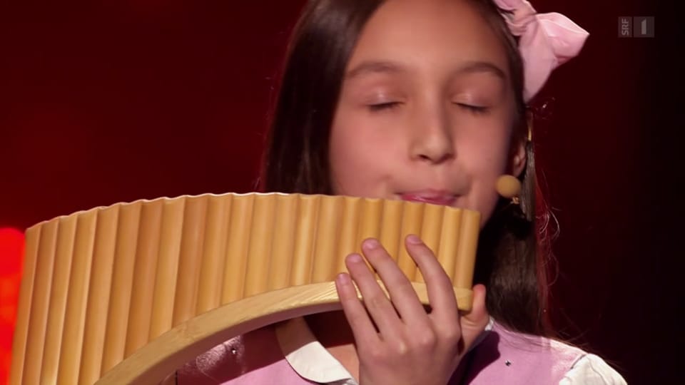 Lorena Bobeck spielt Die Lerche von Anghelus Dinicu mit Panflöte - Die ...
