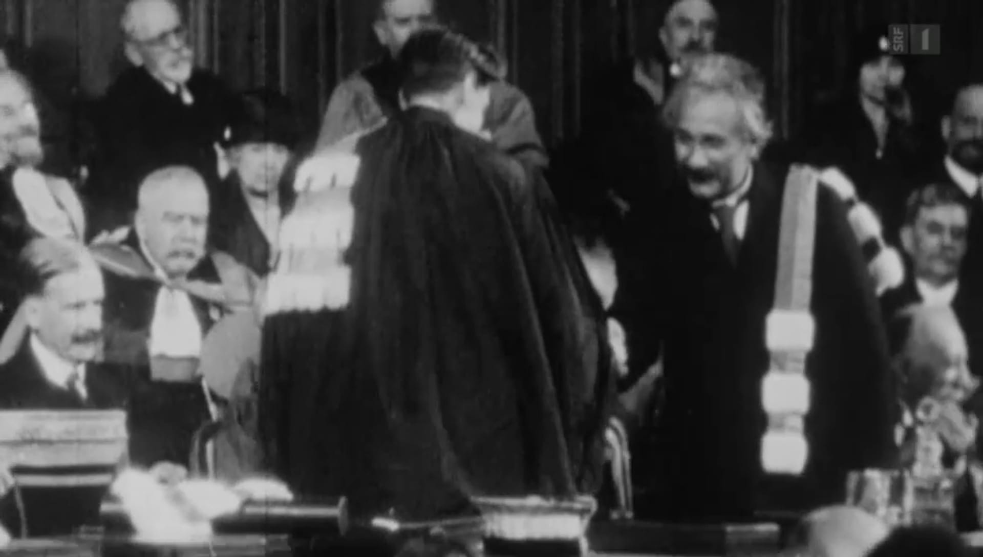 100 Jahre Relativitätstheorie:Albert Einstein Deconstructed - Play SRF