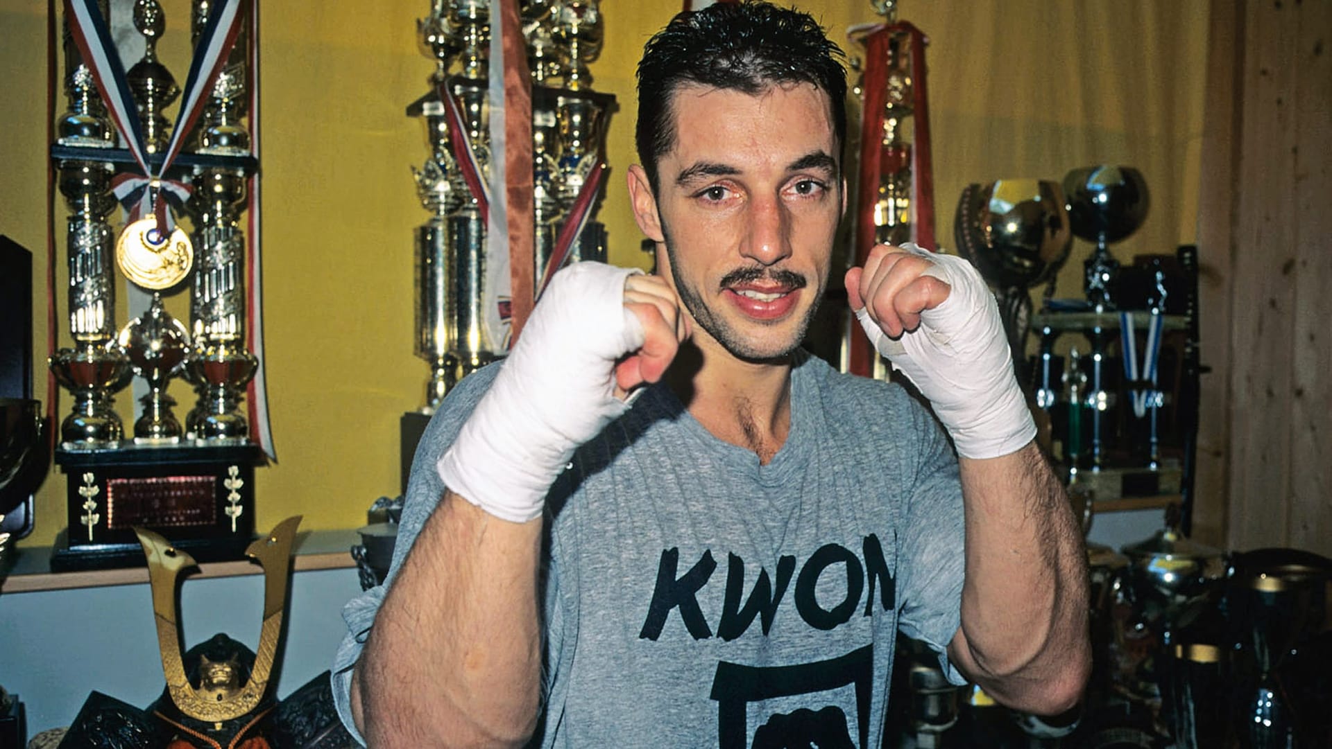 Andy Hug – Vom Rocky zum Samurai - DOK - Play SRF