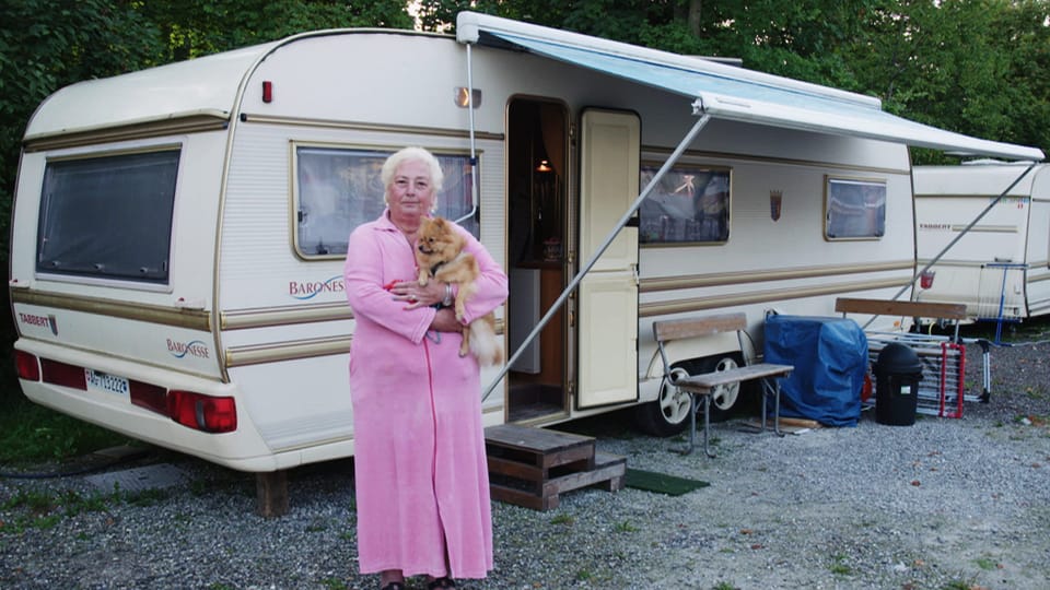 Die Grande Dame der Chilbi trotzt der Coronakrise - Reporter - Play SRF