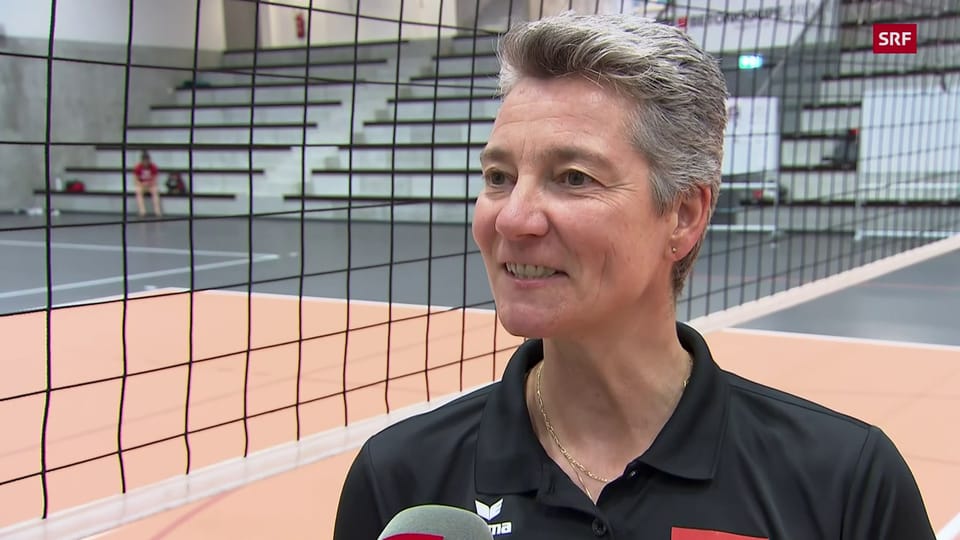 Nati-Trainerin van Hintum: «Ich glaube, dass mit der Schweiz zu rechnen ...