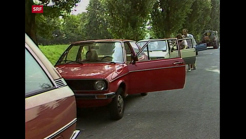 Der heisse Tipp: Schieben von Autos bei Stau - DRS Aktuell - Play SRF