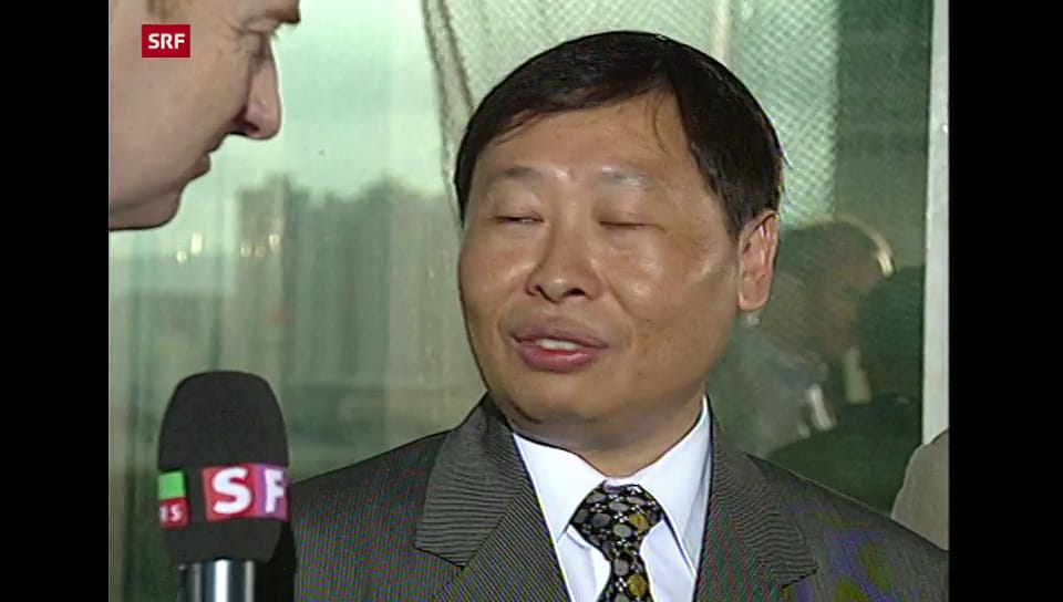 Interview Raymond Lo - SF Spezial – Hongkong - Play SRF