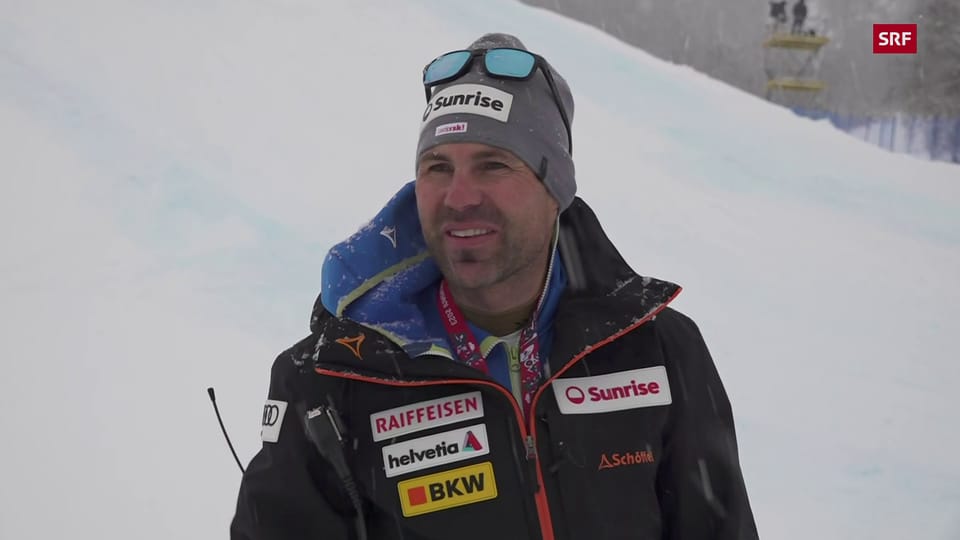 Skicross-Coach Enrico Vetsch hat in Bakuriani alle Hände voll zu tun ...