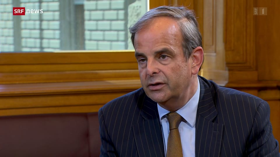 FOKUS: Gerhard Pfister zur Ablehnung des Ukraine-Hilfspakets - 10 vor ...