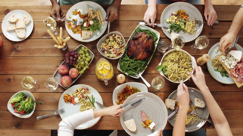 Wie werden alle satt? - 42 – die Antwort auf fast alles - Play SRF