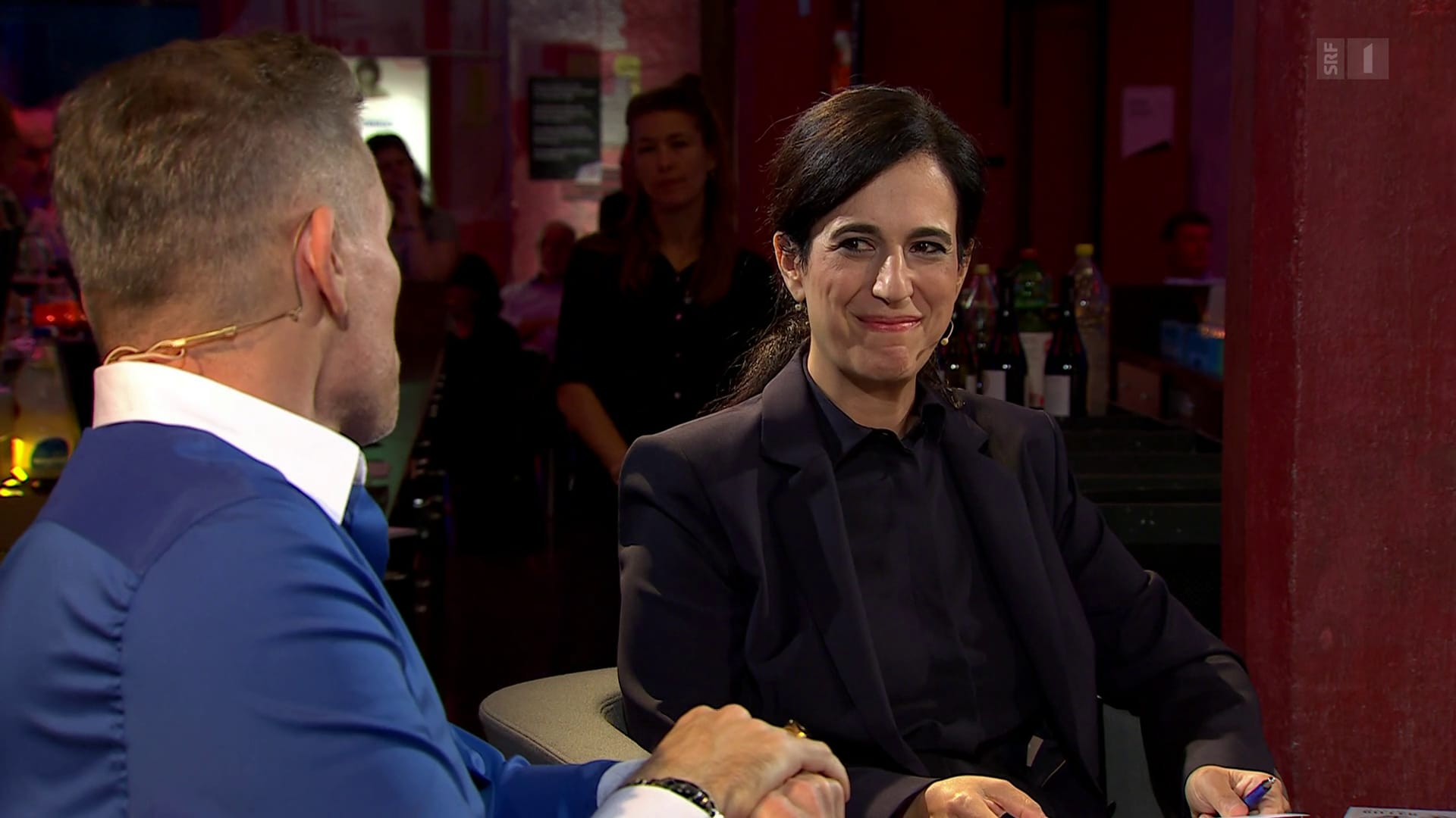 «Literaturclub» mit Laura de Weck - Play SRF