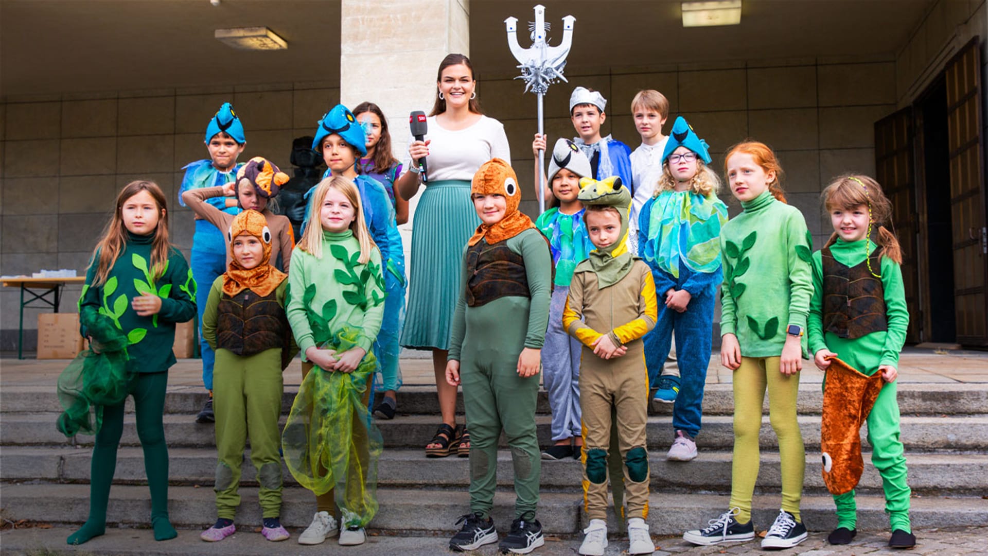 #SayHi 2024: Tanz-Tutorial zu «BOOM SHAKA LAKA» mit Nicky B Fly ...