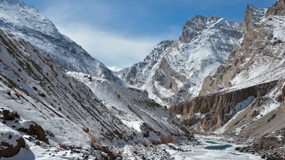 Mit dem Bike durch den Himalaya - Winter-Challenge - Play SRF