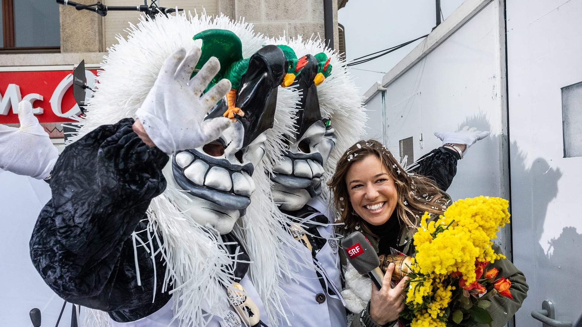Schnitzelbank 2024: Heiri - Fasnacht - Play SRF