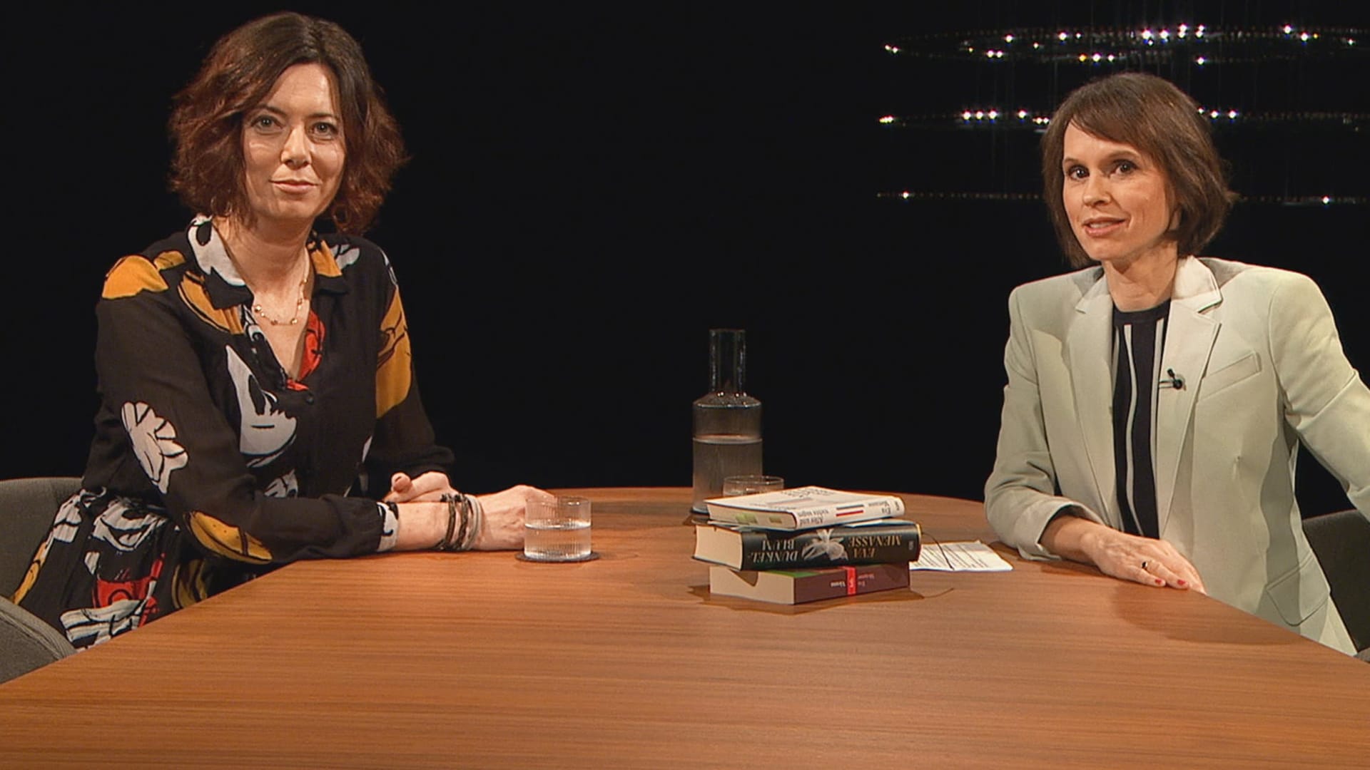 Eva Menasse – Wider den Bekenntniszwang! - Sternstunde Philosophie ...
