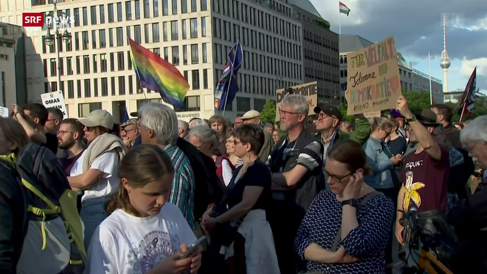 Dresden: Demonstration gegen Gewalt an Politikern - Tagesschau - Play SRF