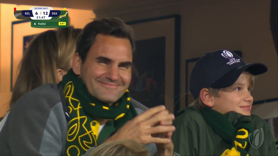 Rugby, Roger Federer con la sciarpa degli Springboks tra gli spettatori ...