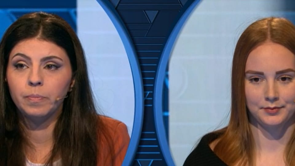 Luna vs Sarah - Zerovero - Play RSI