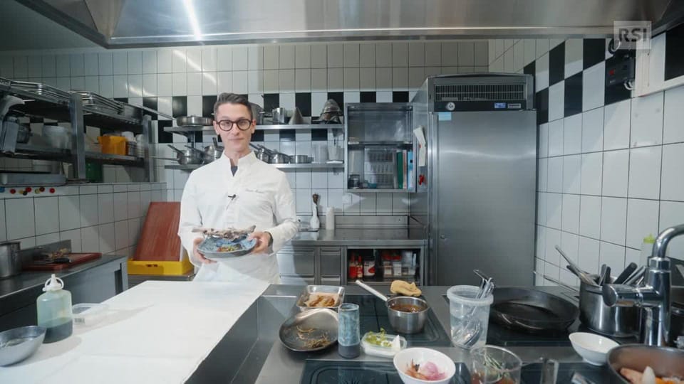 Brasato di short ribs ticinese con polenta cardoncello e cipolla rossa ...