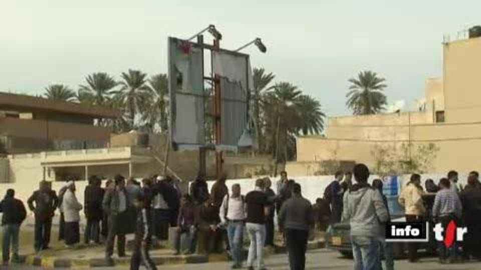 Libye: les Etats Unis haussent un peu plus le ton, mais Kadhafi tient ...