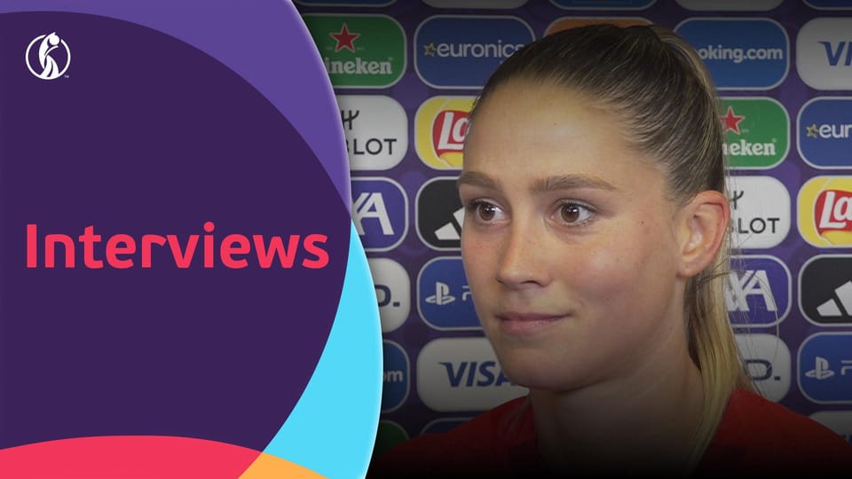Gr. A, Suisse - Islande (2-0): Viola Calligaris à l'interview en après ...