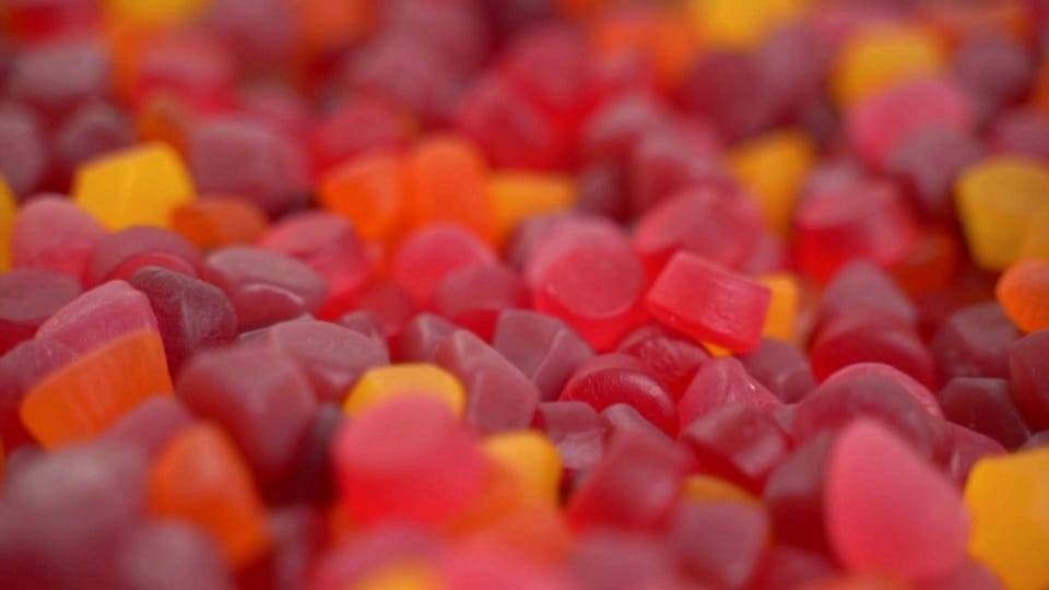 Les gummies et leurs promesses de bien-être - A bon entendeur - Play RTS