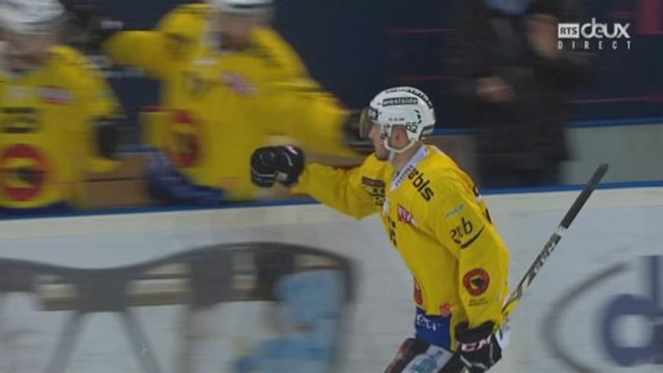 Playoffs LNA, finale acte VI : Zoug – Berne 0-4, 22e Untersander ...