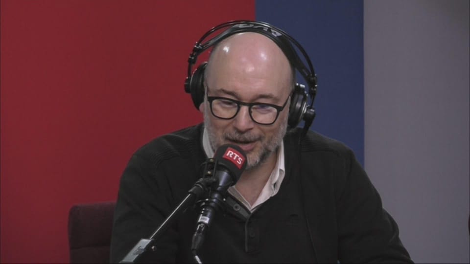 Mieux vaut en rire (vidéo) – Gares sans fumée, le lobby du tabac rit ...