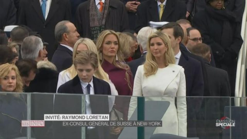 La famille de Donald Trump au début de la cérémonie - L'actu en vidéo ...