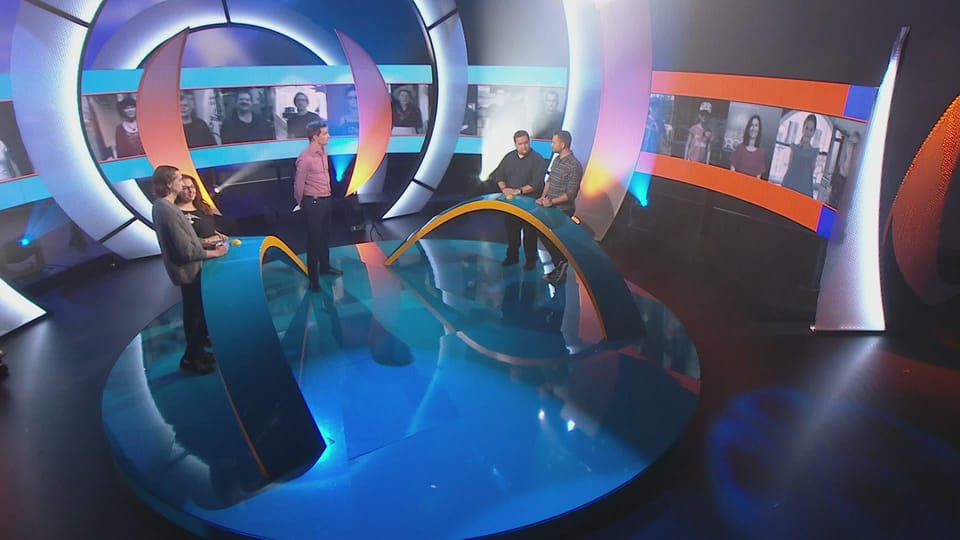 Myriam et Nicolas VS Michel et Régis - C'est ma question - Play RTS