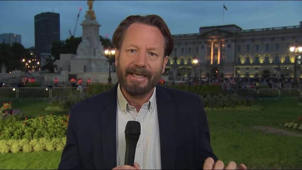 Duplex depuis Buckingham Palace avec Sébastien Faure - Mise au point ...