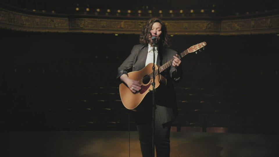 Invitée : Billie Bird - Suisse en scène - Play RTS