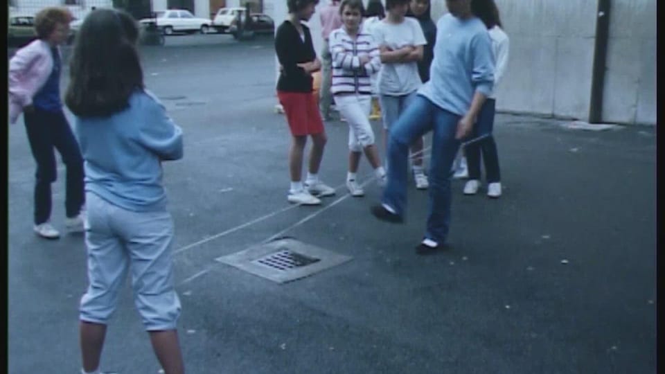 Le jeu de l'élastique - Edition Archives - Play RTS