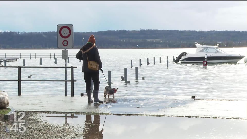 Le lac de Bienne et le Doubs débordent. Alors que les rives de La ...