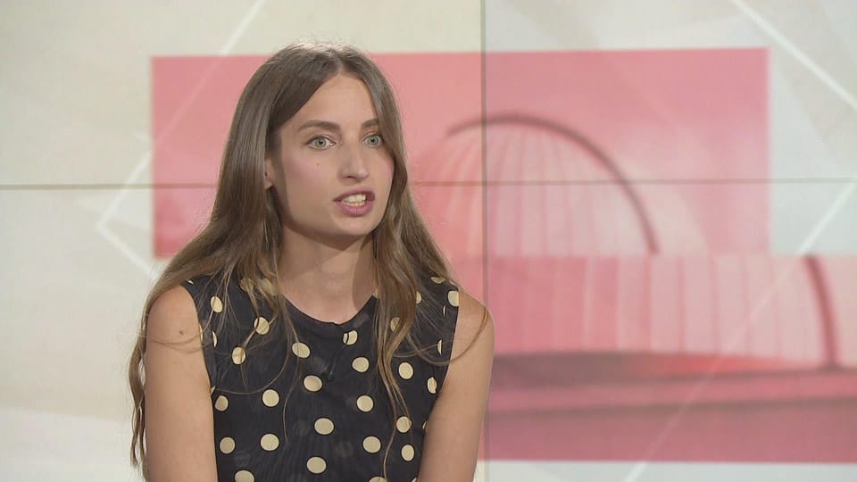 #Helvetica: Rébecca Balestra, comédienne - Play RTS